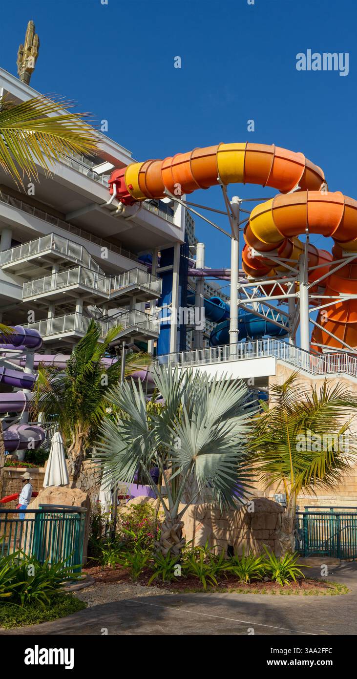 Water slides at Aquaventure Water Park. The largest water theme park in ...