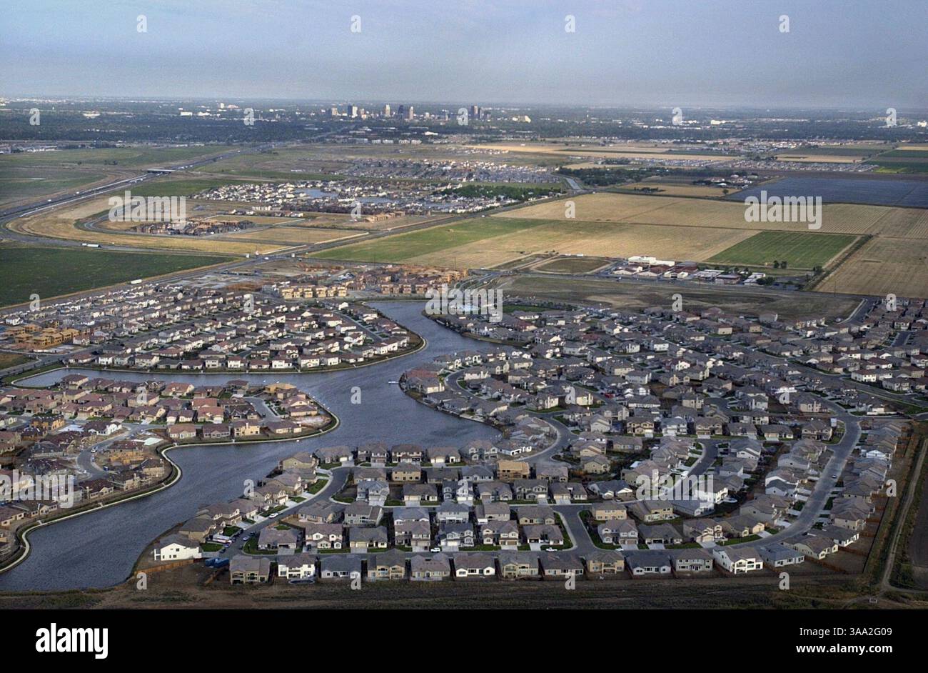 Day three main aerial hi-res stock photography and images - Alamy