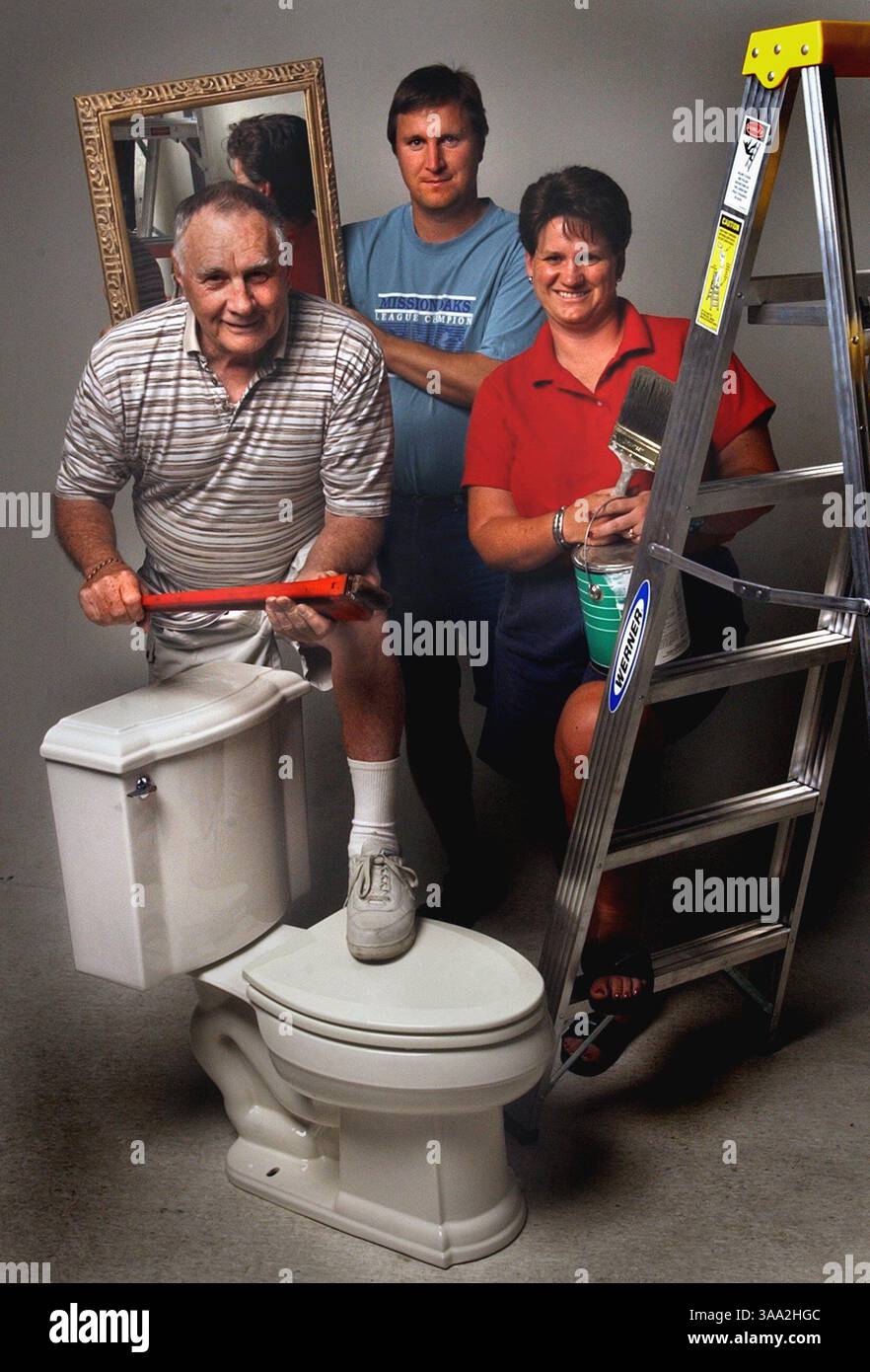 Son of bill owen hi-res stock photography and images - Alamy