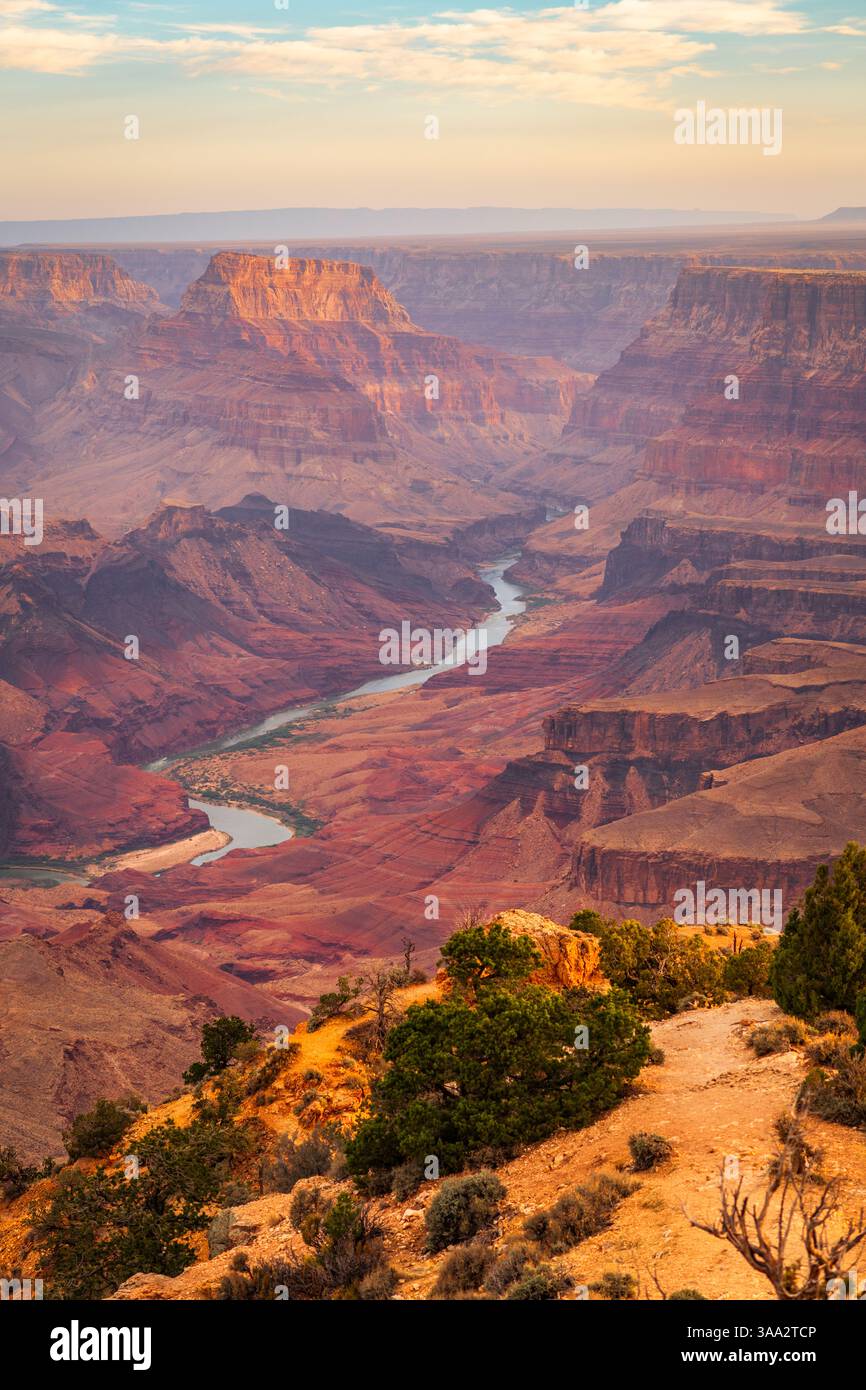 Grand Canyon, Arizona, USA at dawn from the south rim Stock Photo - Alamy