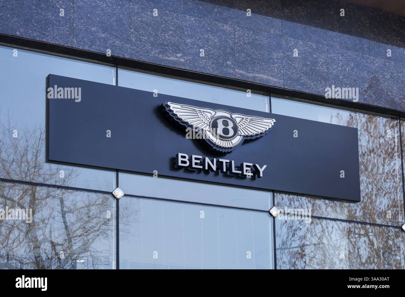 Volkswagen logo on 2025 hi-res stock photography and images - Alamy