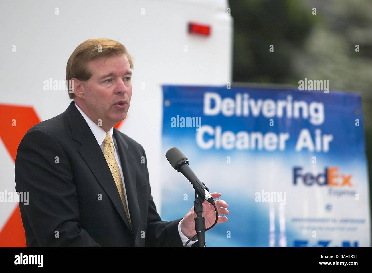 May 10, 2005; Sacramento, CA, USA; David J. Bronczek, president and CEO ...