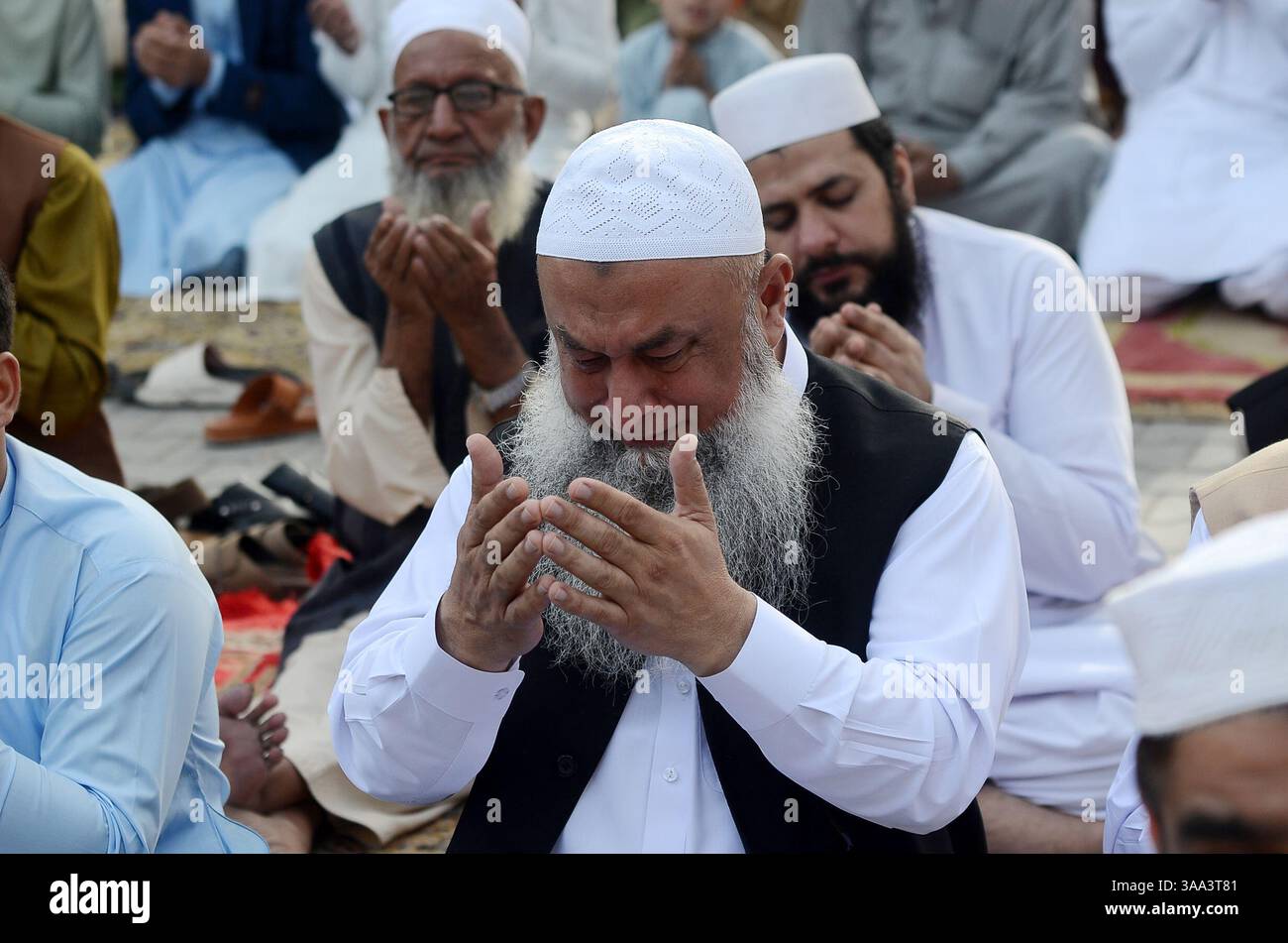 Peshawar, Peshawar, Pakistan. 31st Mar, 2025. Eid Al-Fitr in Pakistan ...