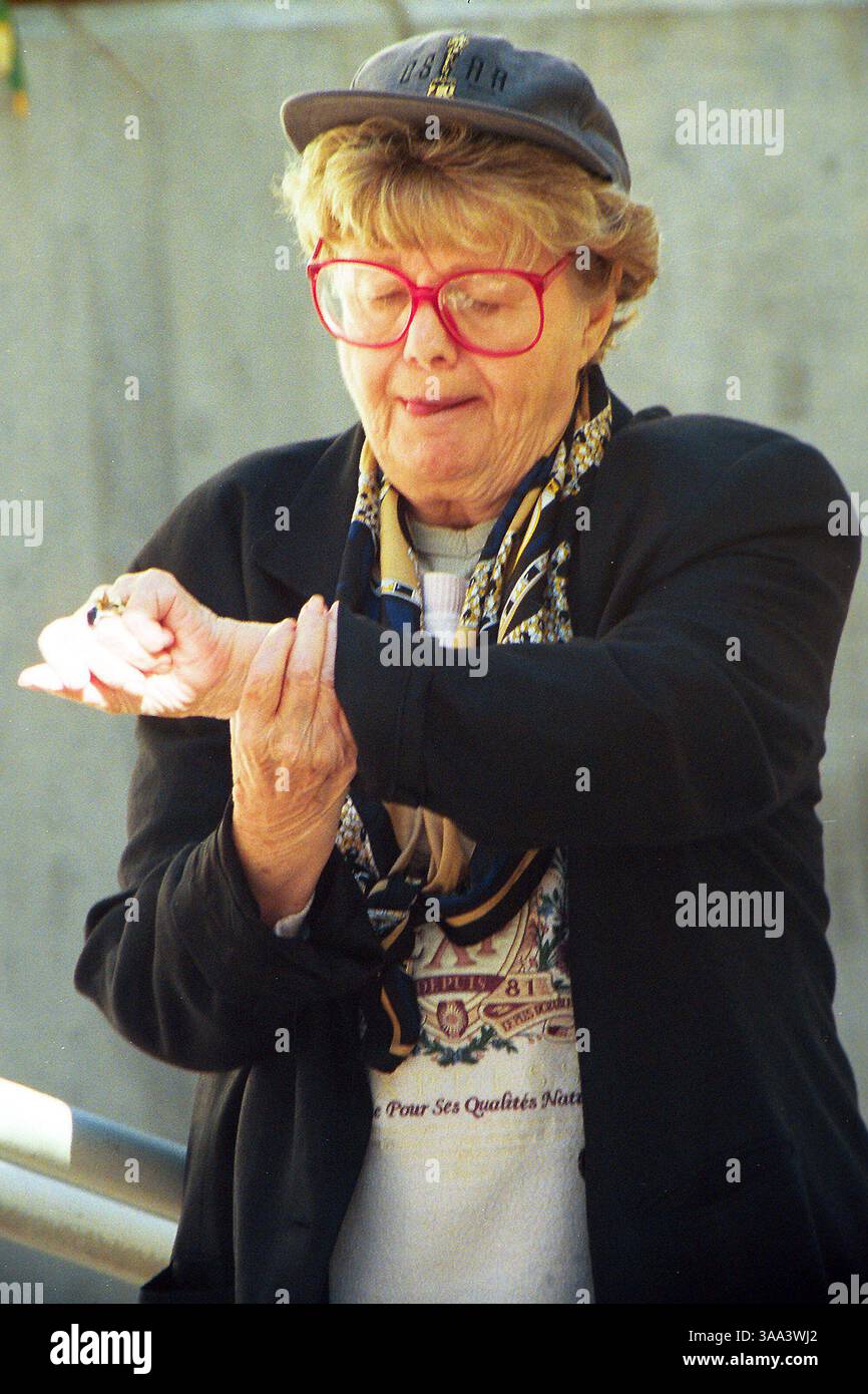 Jan 14, 2006; Hollywood, CA, USA; SHELLEY WINTERS, the forceful ...