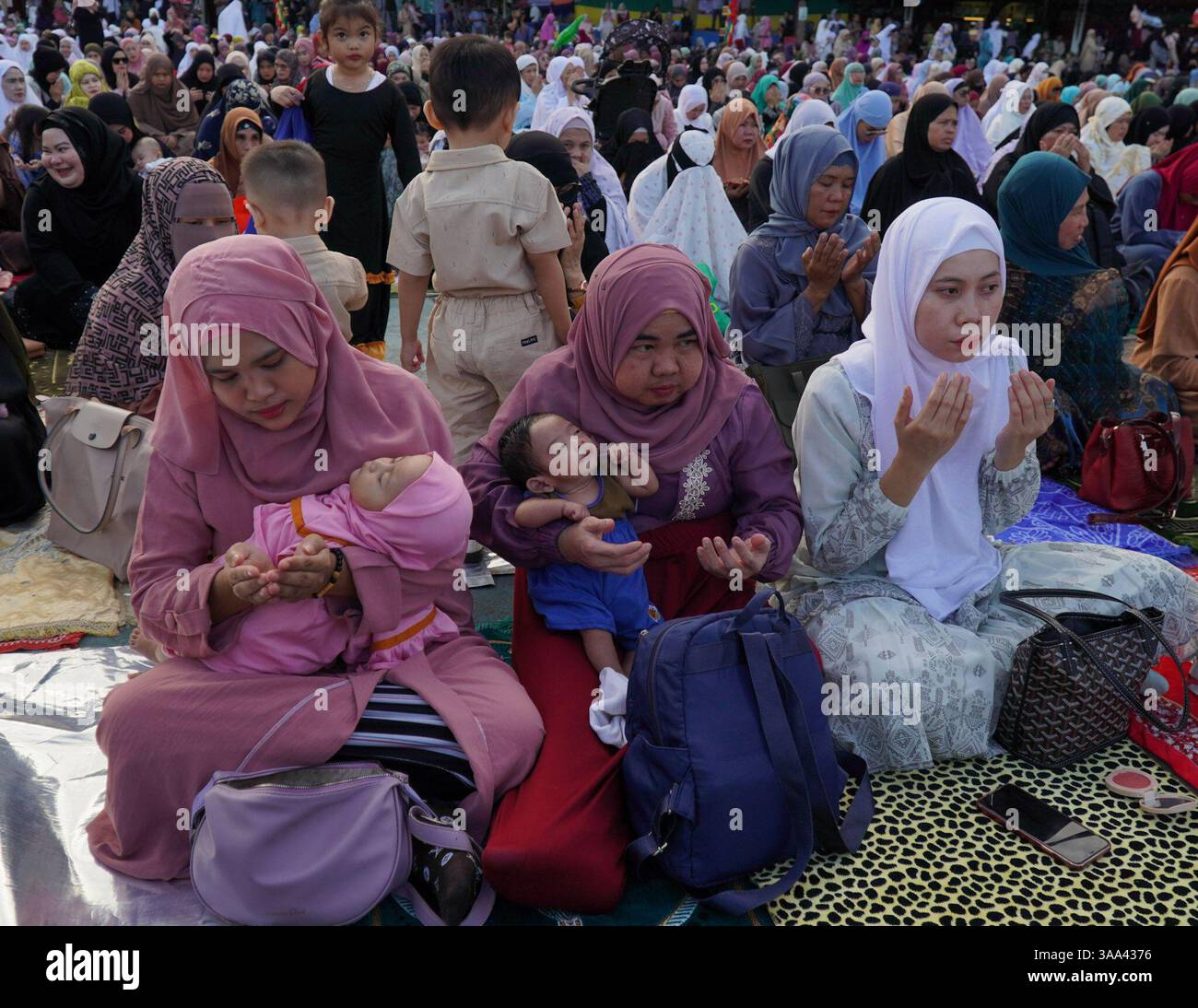 Quezon City, Philippines. 20th Nov, 2021. Filipino Muslims gathered at ...
