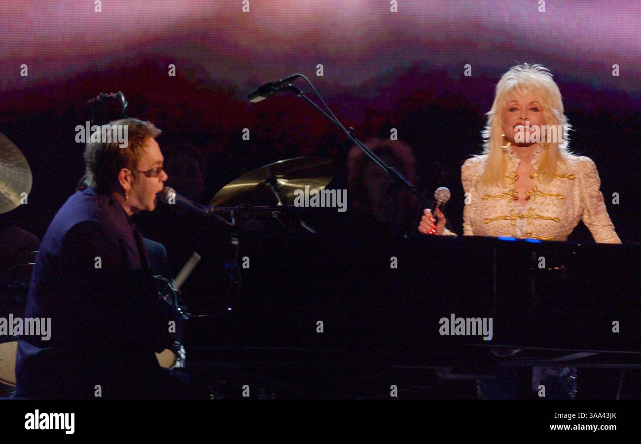 Sir elton john dolly hi-res stock photography and images - Alamy