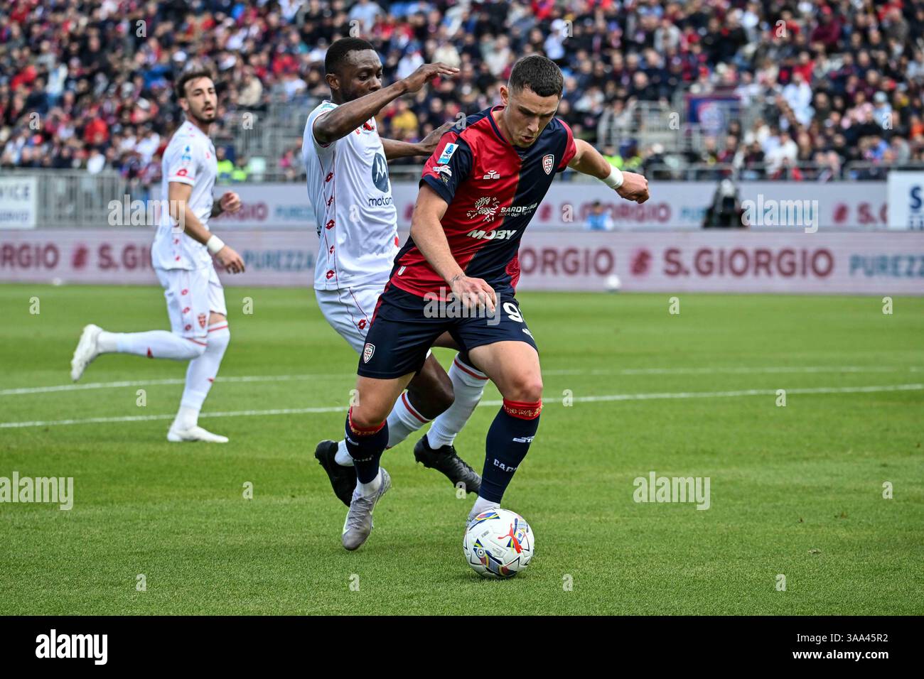 Cagliari, Italy. 30 Mar, 2025. Roberto Piccoli, during Cagliari Calcio ...