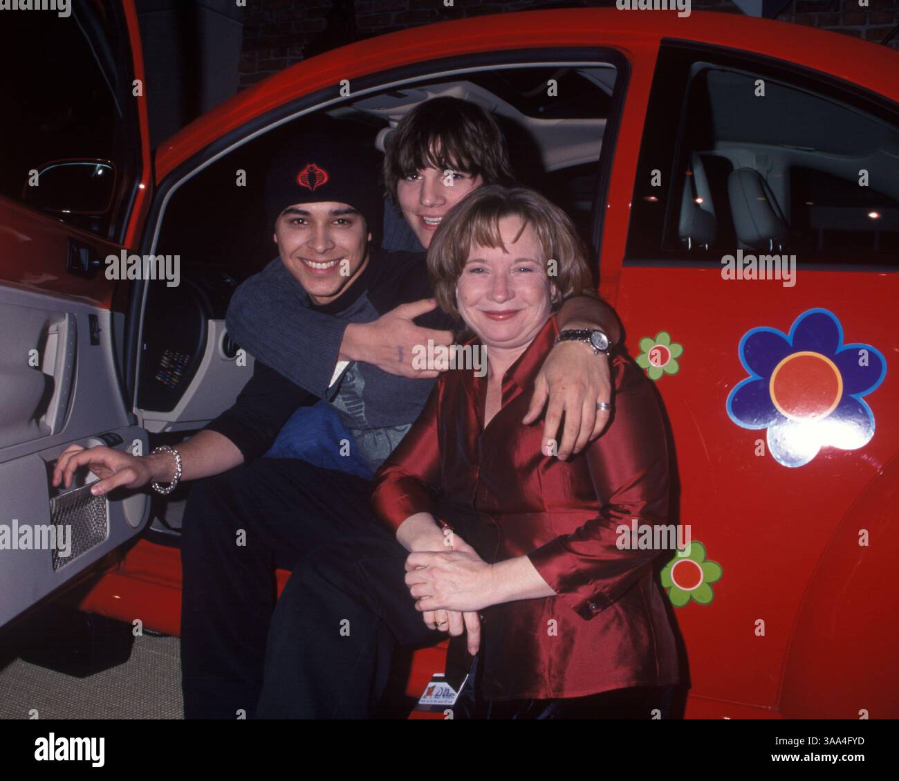 Debra jo rupp that 70s show hi-res stock photography and images - Alamy