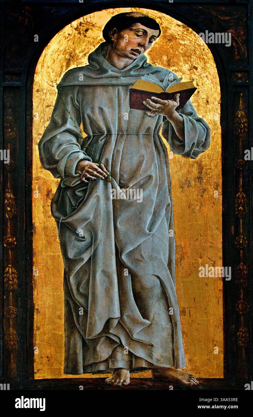 St anthony of padua reading hi-res stock photography and images - Alamy