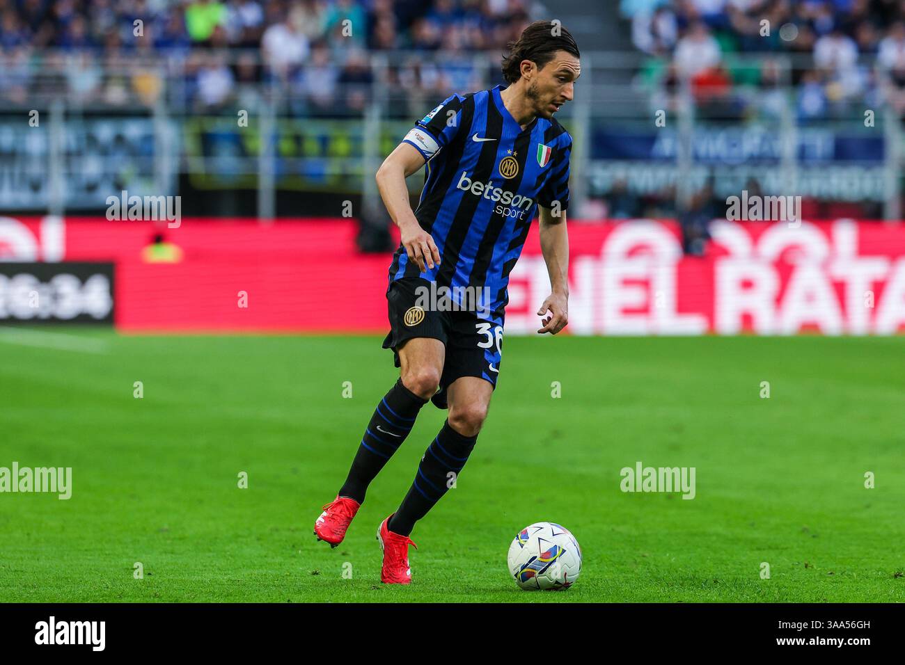 Milan, Italy. 31st Mar, 2025. Matteo Darmian of FC Internazionale seen ...