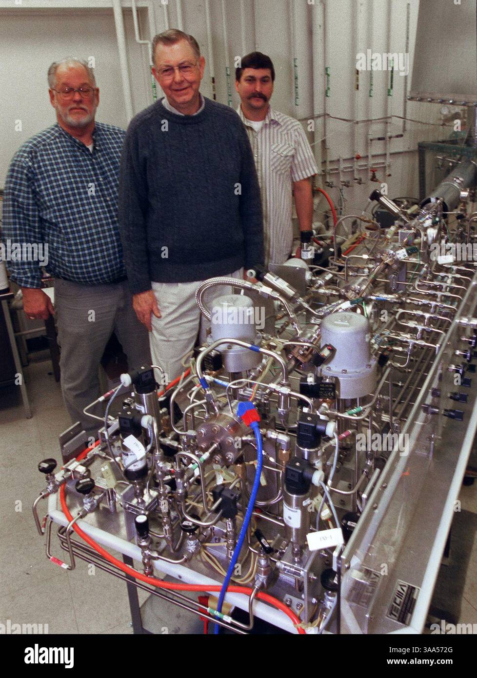 Roger anderson apparatus hi-res stock photography and images - Alamy