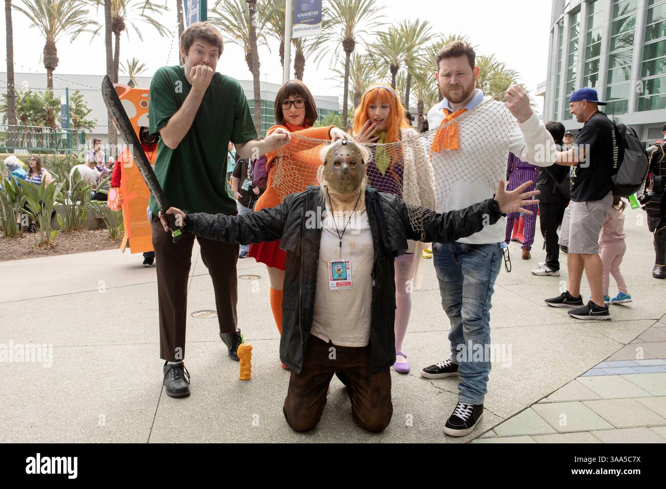 Cosplayer auf der WonderCon 2025 im Anaheim Convention Center. Anaheim ...