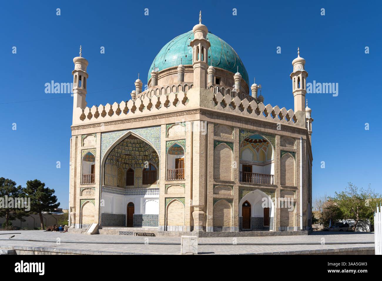 The tomb of Ahmad Shah Durrani, Kandahar, Afghanistan Stock Photo - Alamy
