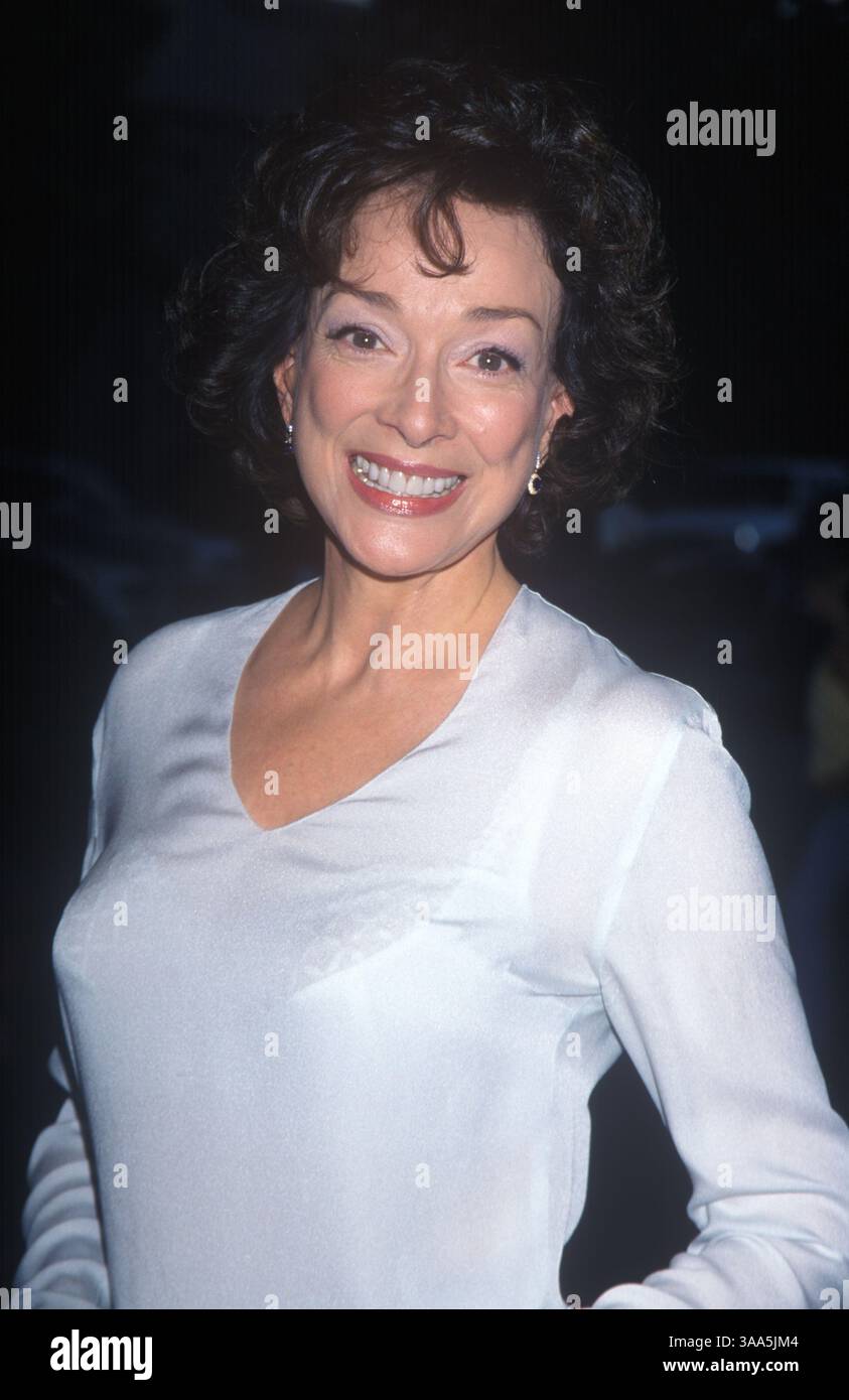 April 10, 2010. DIXIE CARTER (May 25, 1939 - April 10, 2010) was an ...