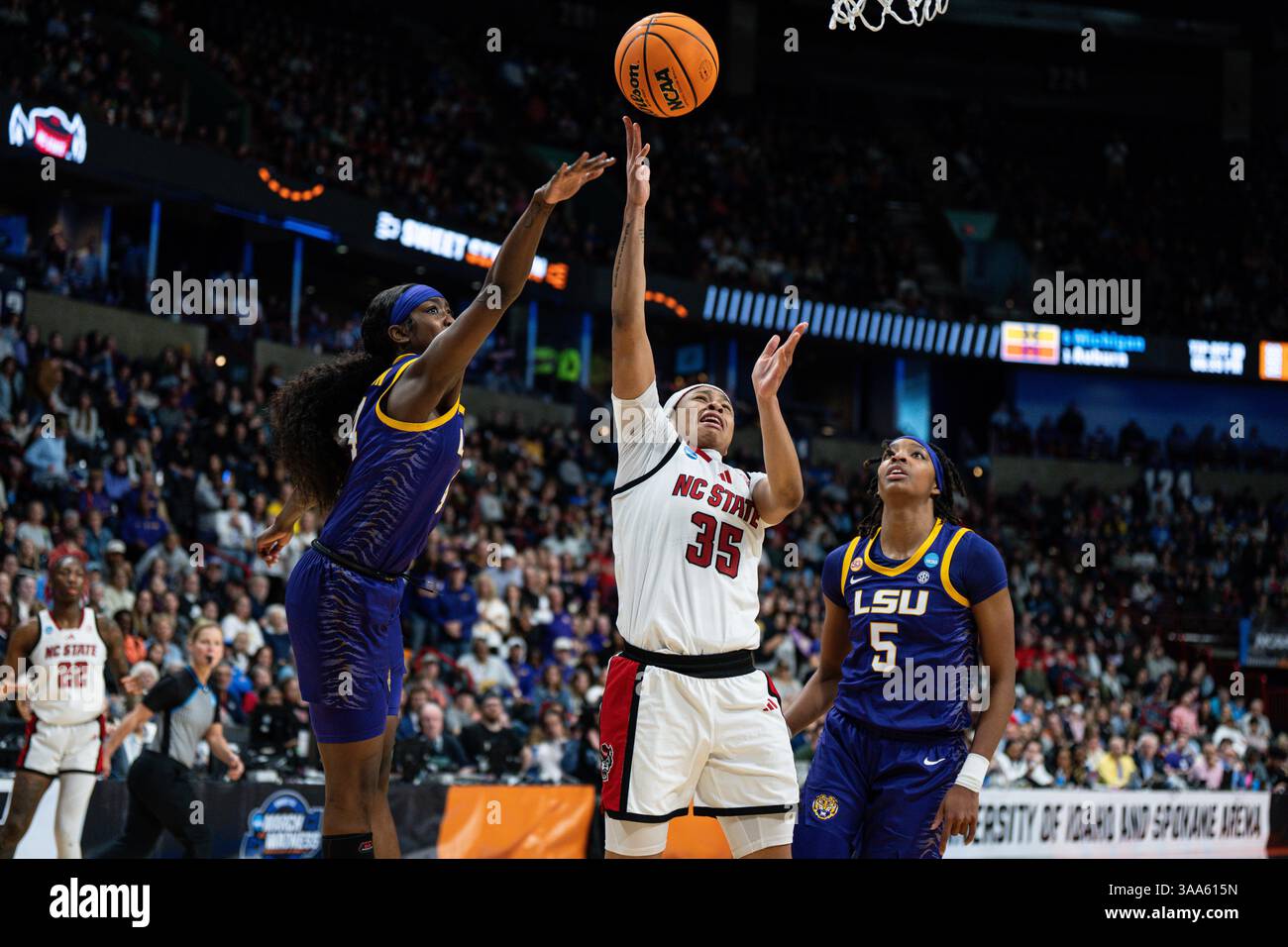 Spokane, United States. 28th Mar, 2025. NC State Wolfpack guard Zoe ...