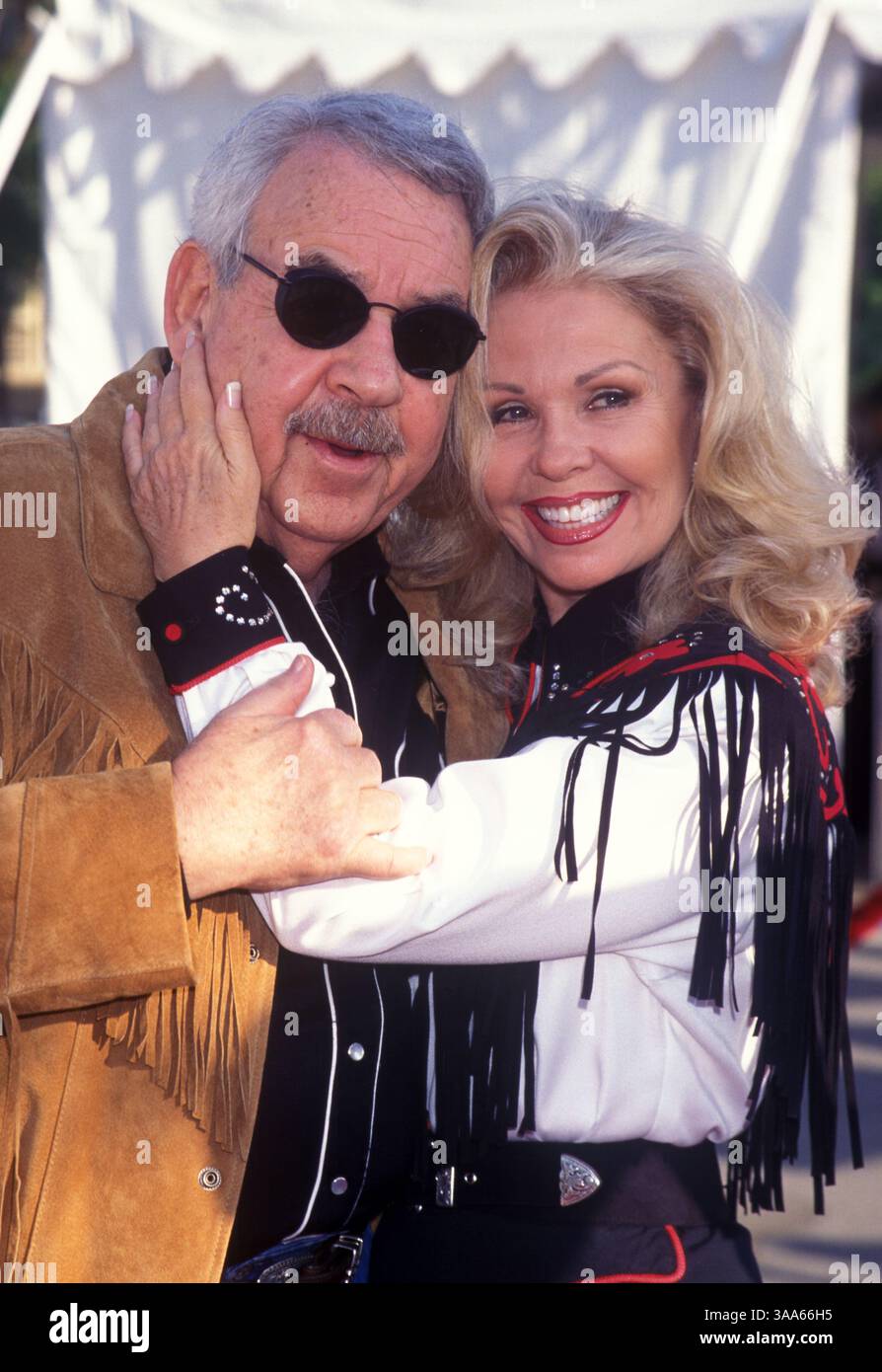 TOM BOSLEY (Oct. 1, 1927 - Oct. 19, 2010), was an American actor, best known for his starring ...