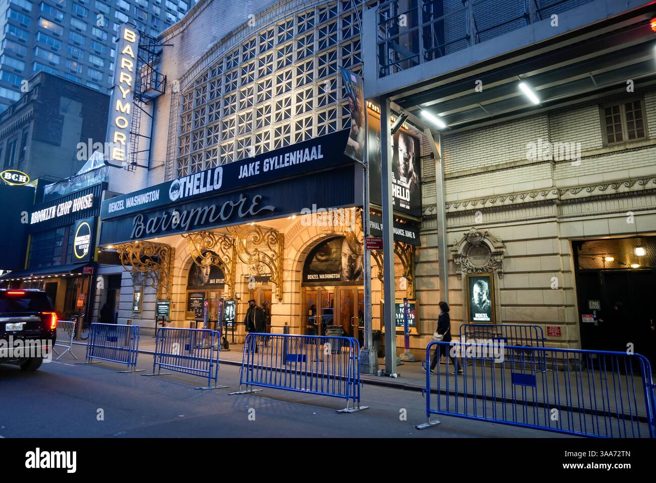 Othello shakespeare hi-res stock photography and images - Alamy