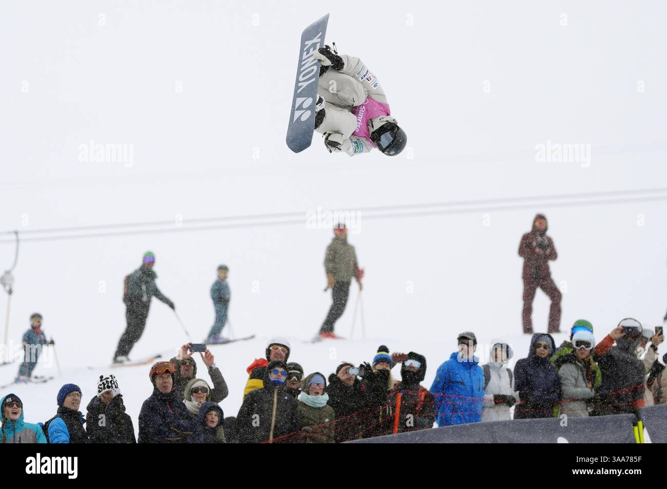 Japan's Yuto Totsuka competes in the men's halfpipe final at the ...