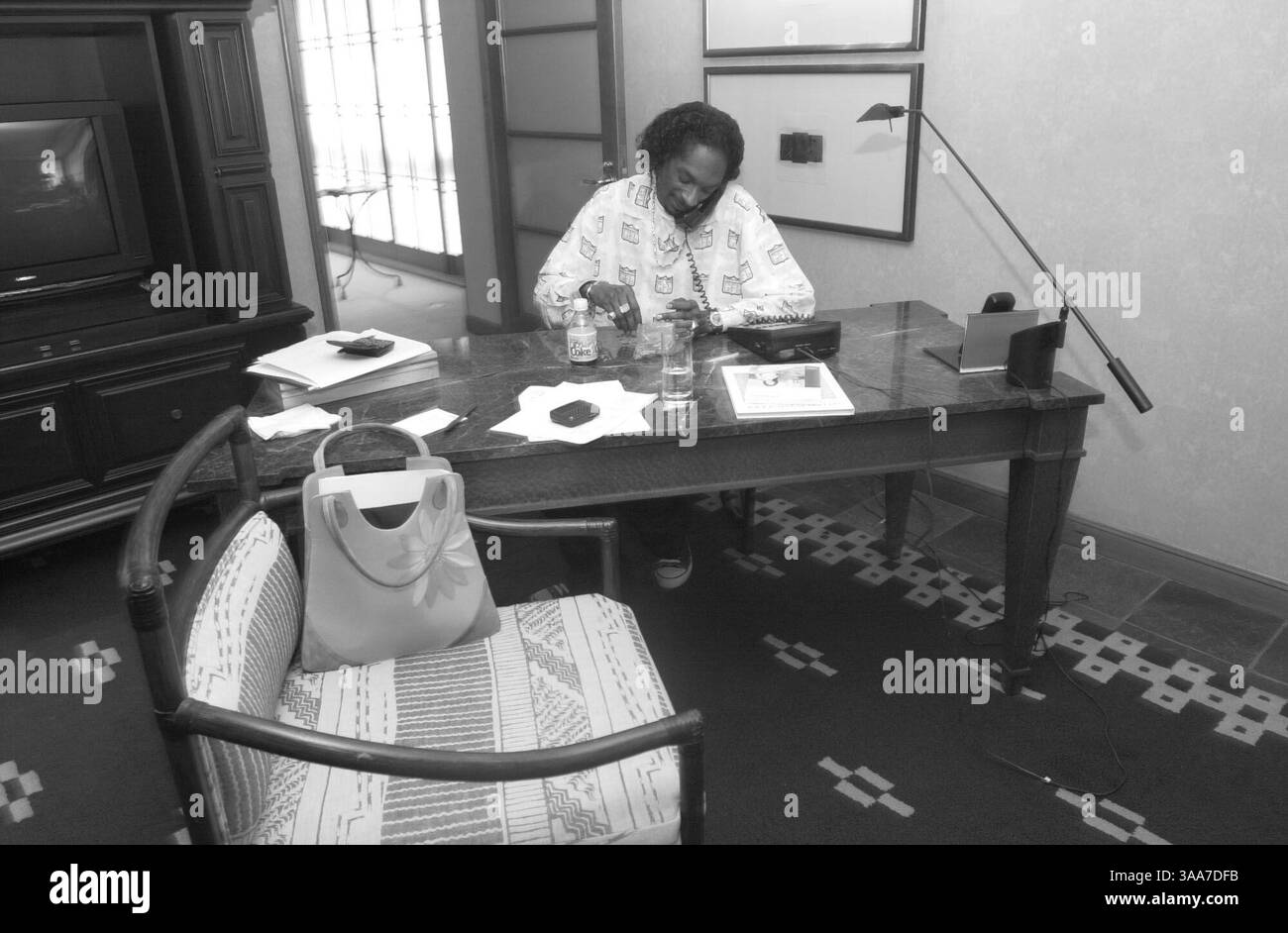 Nov 13, 2001 - Beverly Hills, CA, USA - SNOOP DOGG at a hotel in ...