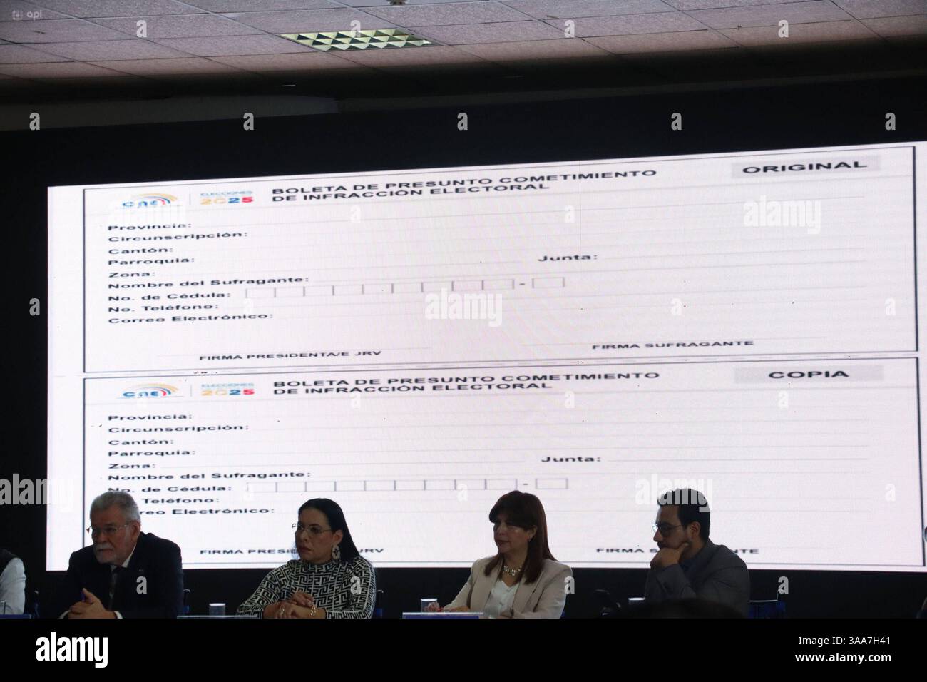 CELLULAR USE AT THE TIME OF VOTING Quito, Monday, March 31, 2025 ...