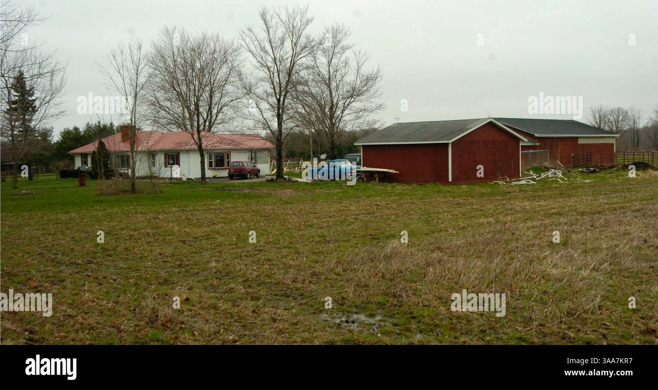 100 acres of land hi-res stock photography and images - Alamy