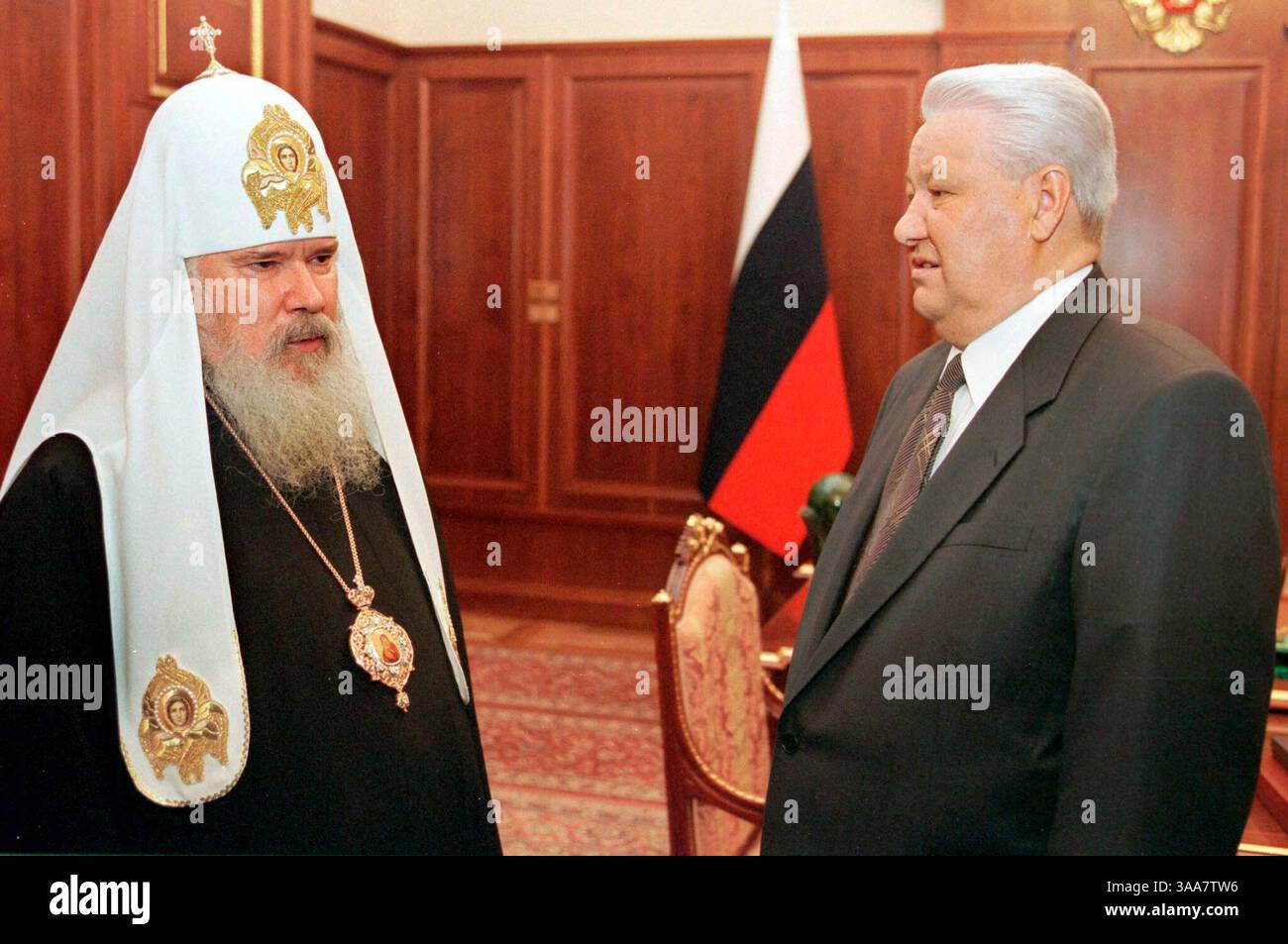 Russian president boris yeltsin and alexy hi-res stock photography and ...