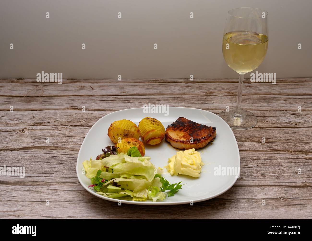 Chop su hi-res stock photography and images - Alamy