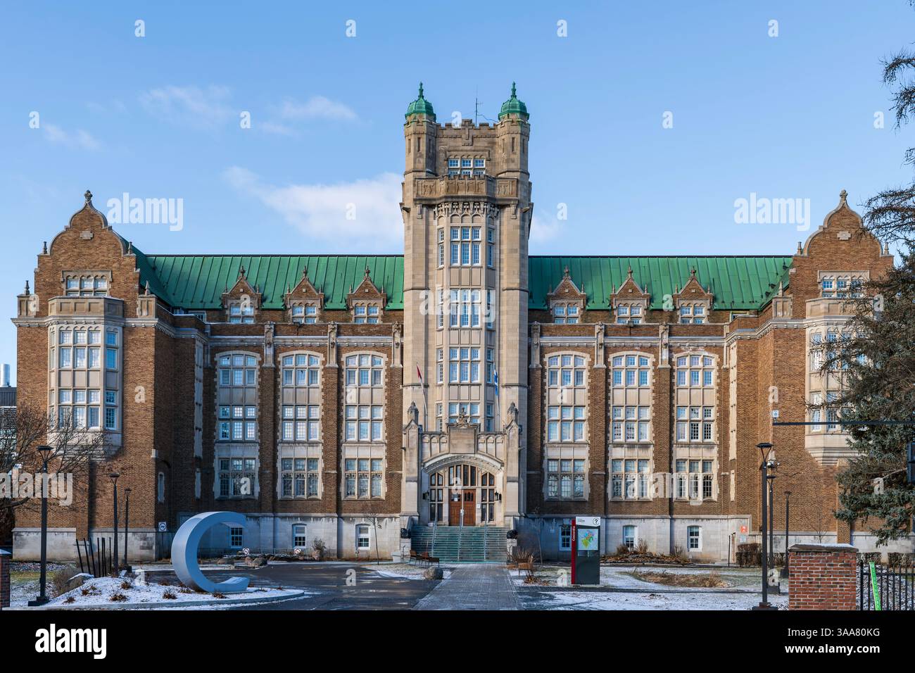 Concordia university building view hi-res stock photography and images ...