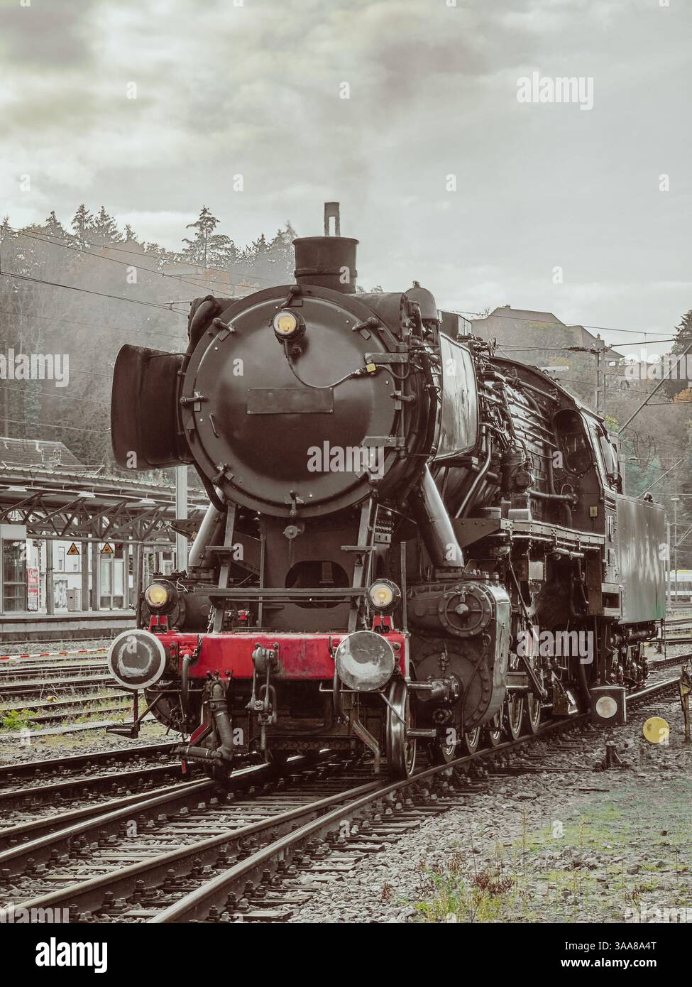 Red tourist train iron hi-res stock photography and images - Alamy