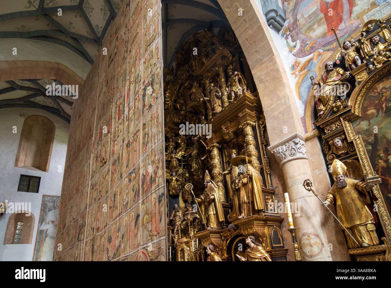 Gurk: Gurk Cathedral, interior, Lenten veil, altar in Mittelkärnten ...