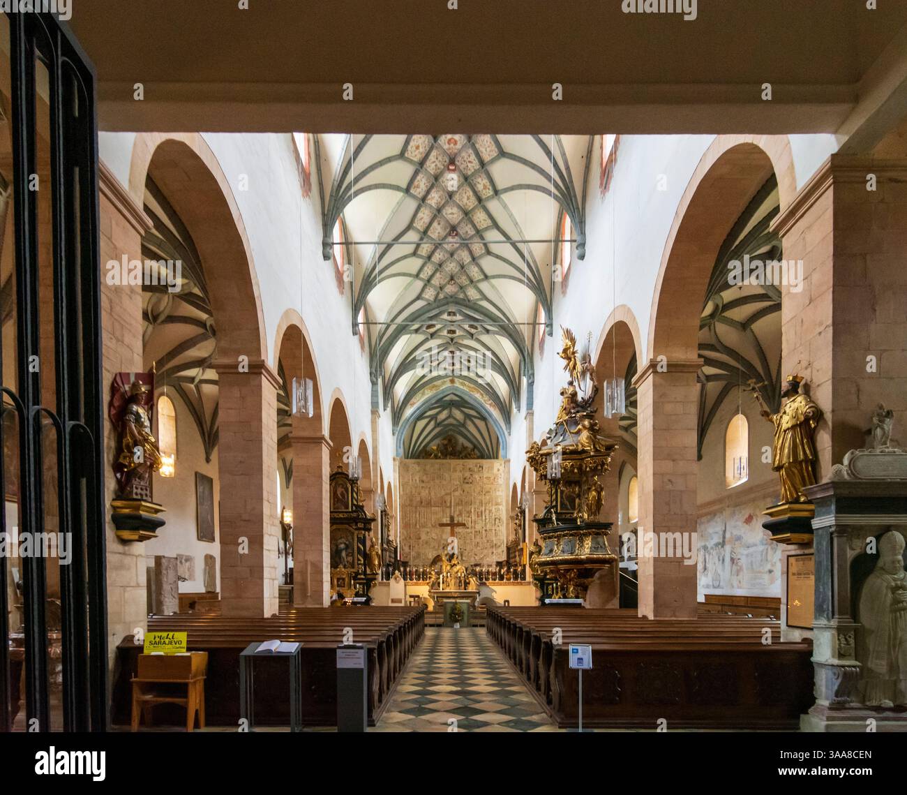 Gurk: Gurk Cathedral, interior, nave, Lenten veil in Mittelkärnten ...
