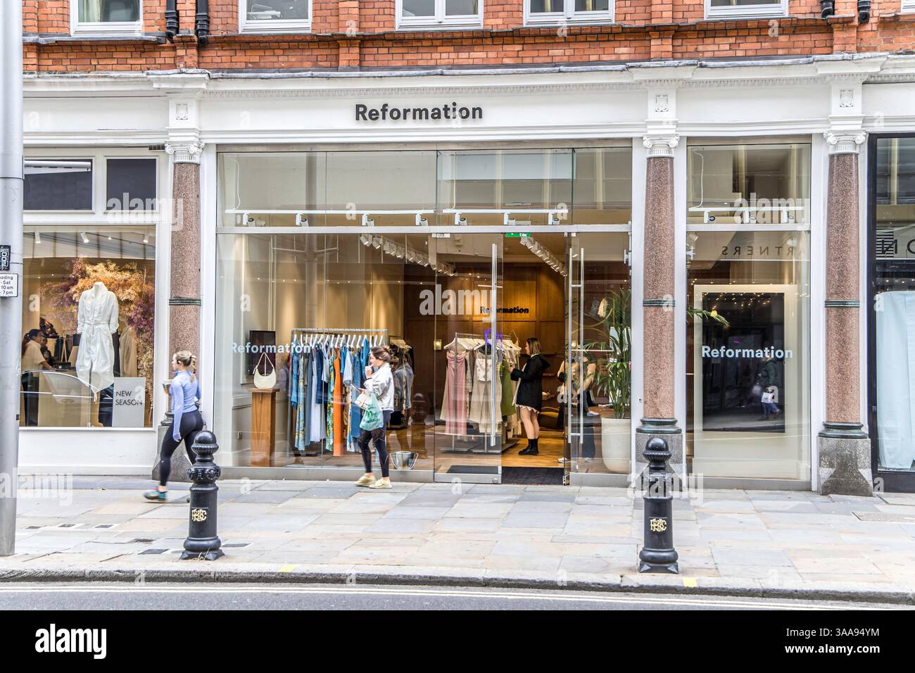 Reformation clothing hi-res stock photography and images - Alamy