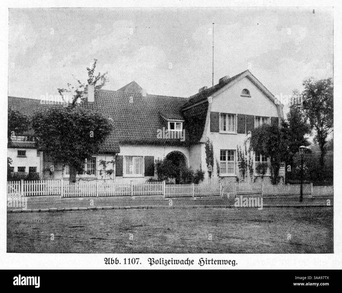 HUSB 1914, Band 2, Abbildung 1107 Polizeiwache Hirtenweg Stock Photo ...