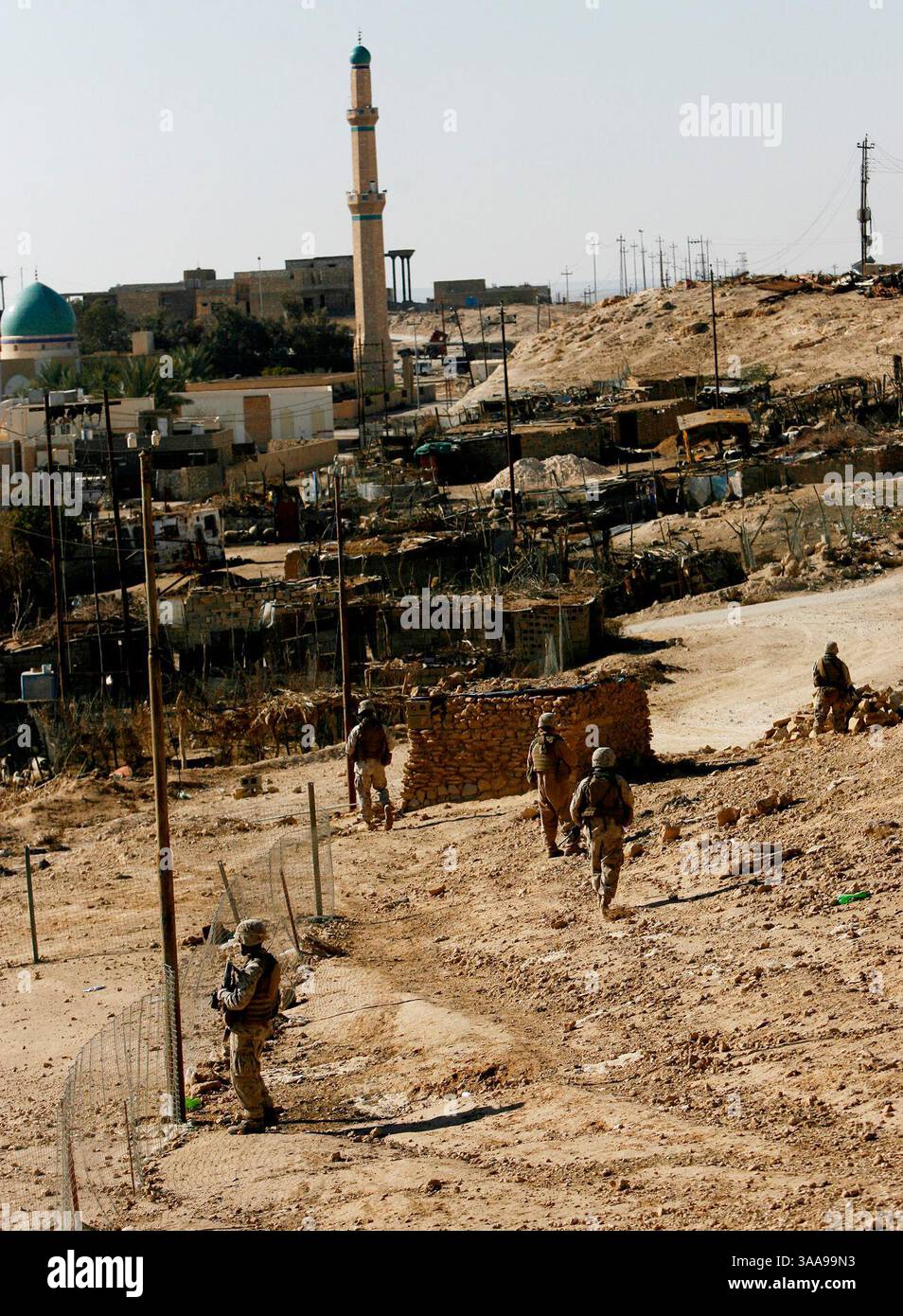 Jan 18, 2007 - Rawah, IRAQ - Marines from 2nd Platoon, Company D, from ...