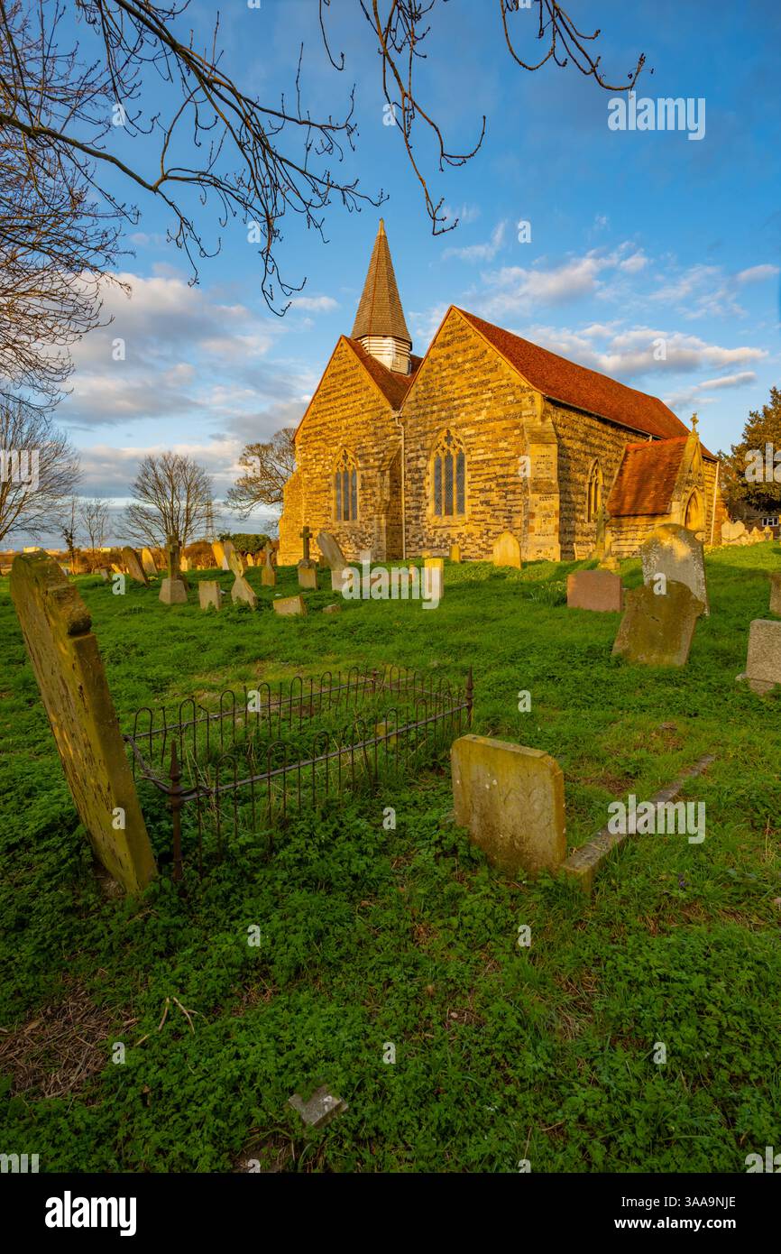 The church yard of St Marys church Lower Higham Kent Stock Photo - Alamy