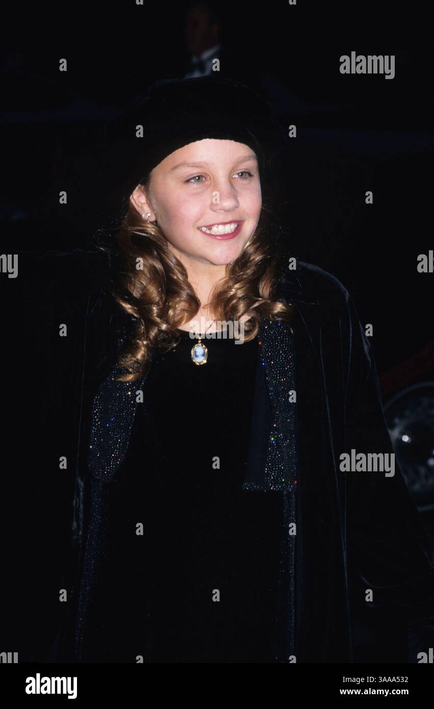 Nov 15, 1997; Los Angeles, CA, USA; Amanda Laura Bynes (born April 3 ...