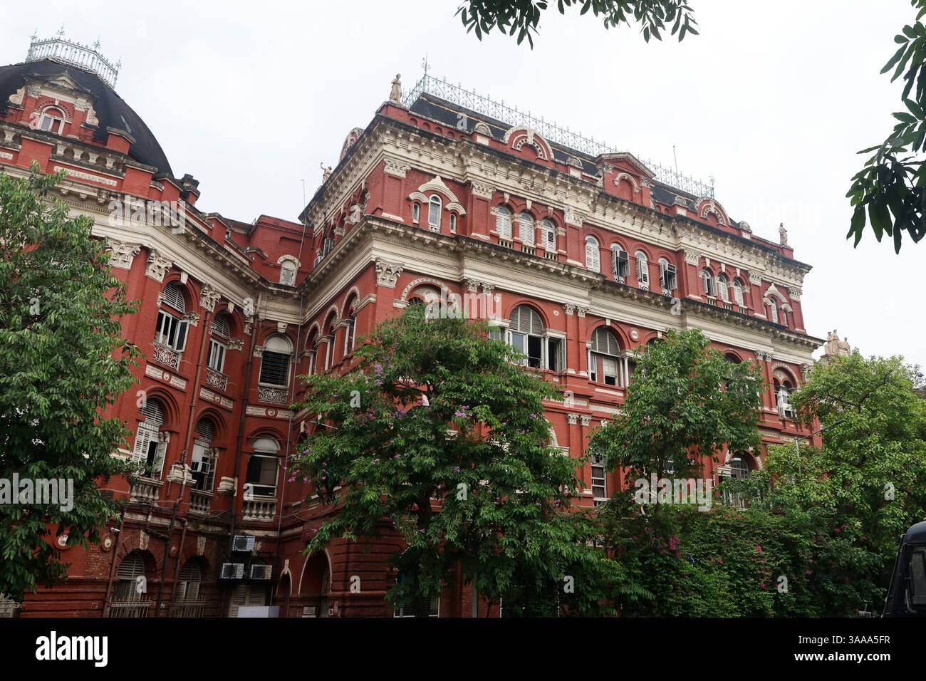 Writers' Building in Kolkata, West Bengal, India Stock Photo - Alamy