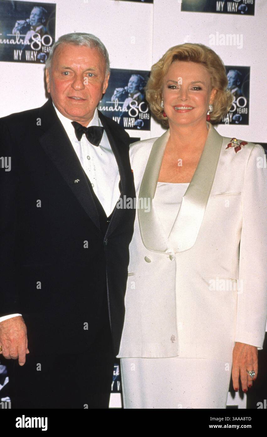 May 14, 1995; Los Angeles, CA, USA; FRANK SINATRA (December 12, 1915 C ...