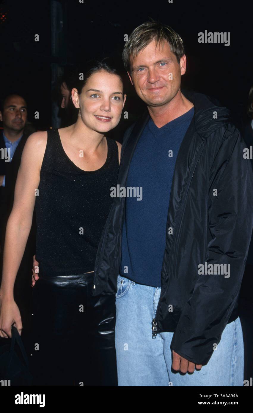 Apr 18, 2000; Los Angeles, CA, USA; KATE HOLMES (born December 18, 1978 ...