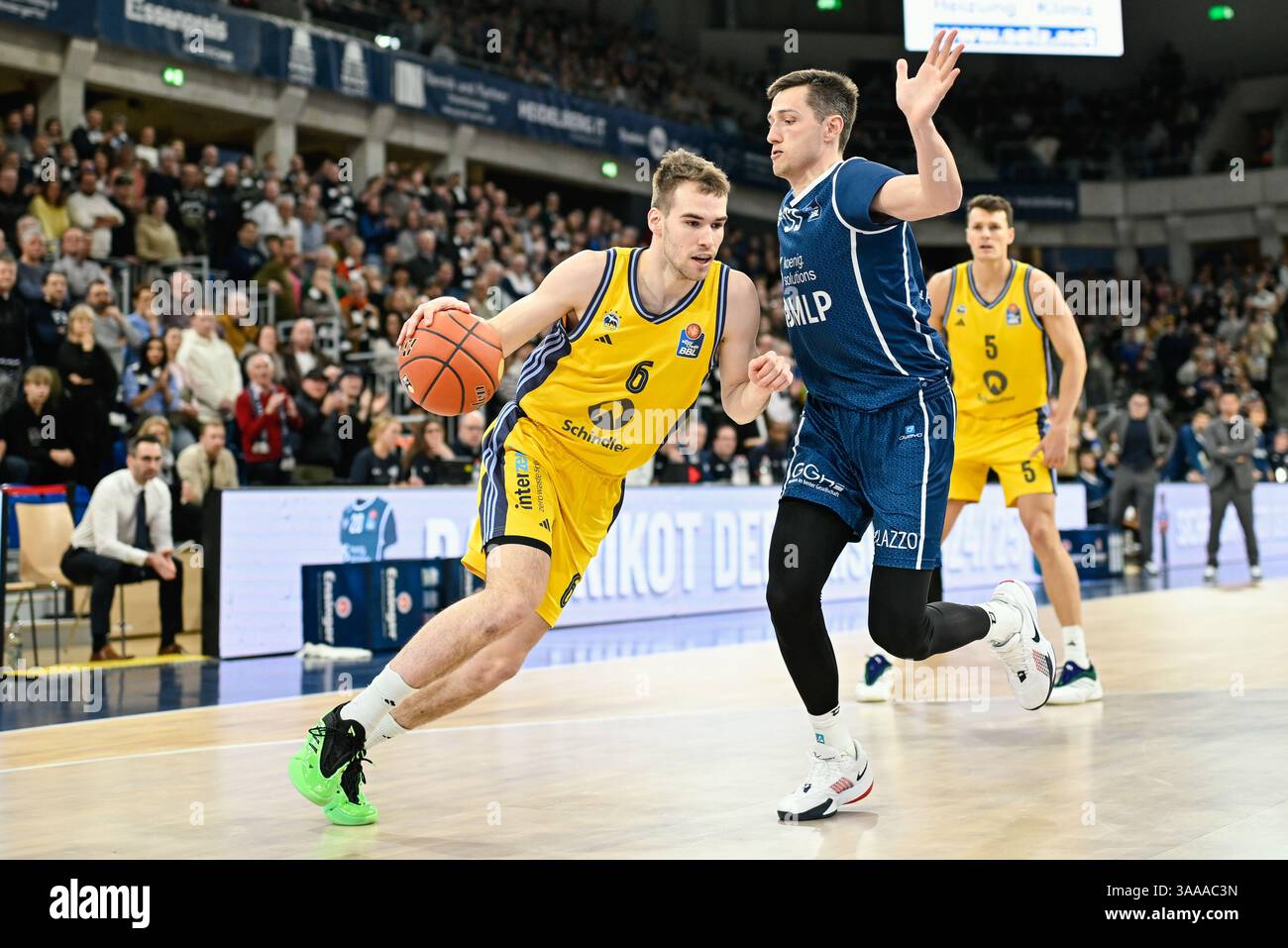 Heidelberg, Germany. 31st Mar, 2025. Basketball: Bundesliga, MLP ...