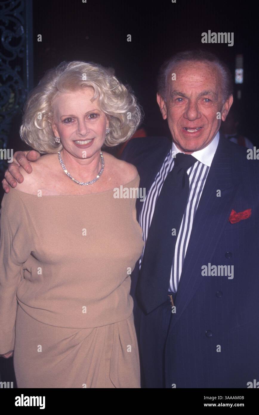 Apr 01, 1995 - Los Angeles, CA, USA - JACK CARTER at Chasen's with his ...