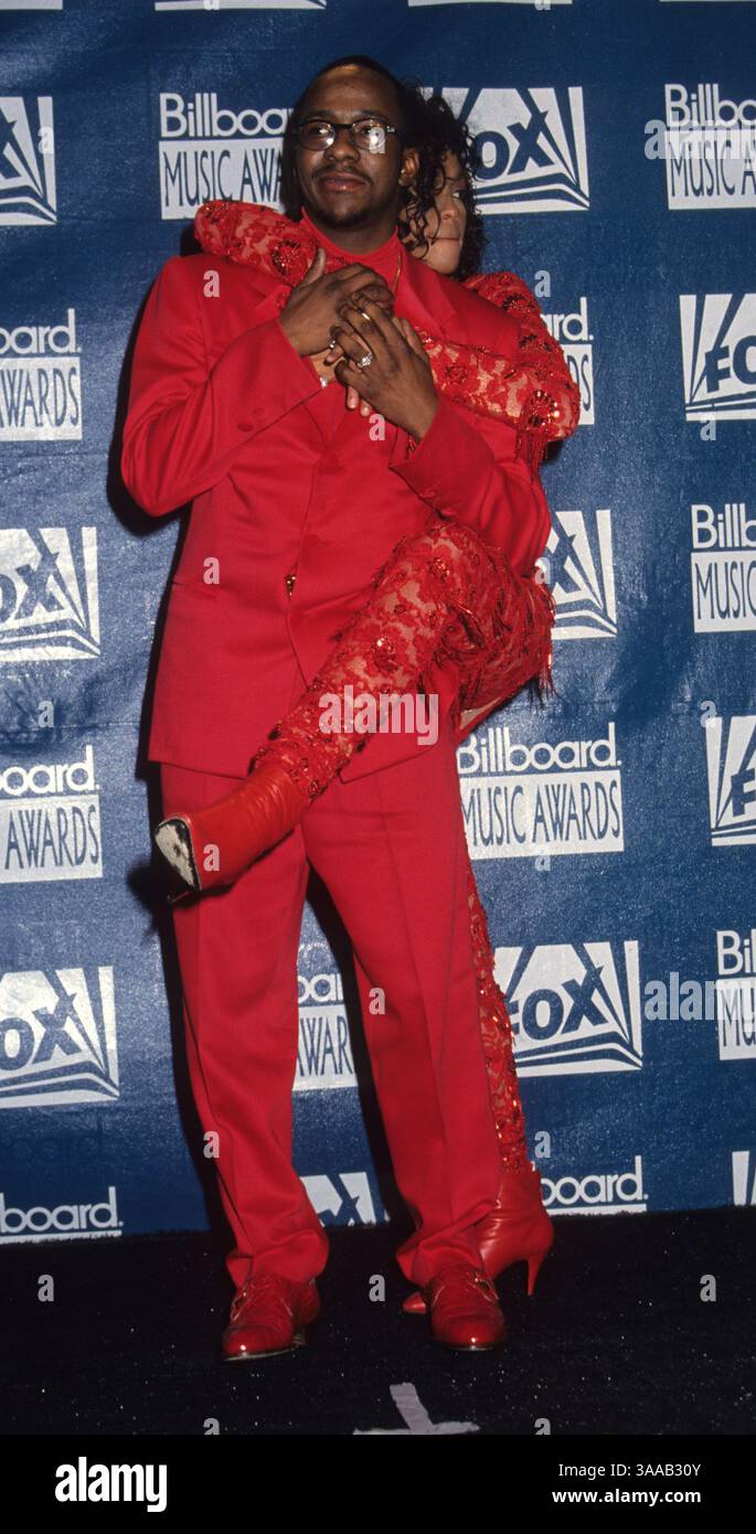 FILE - Whitney Elizabeth Houston (Aug. 9, 1963 - Feb. 11, 2012) an ...