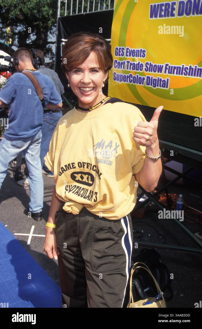Sep 19, 1998; Los Angeles, CA, USA; Actress LINDA BLAIR gives the ...