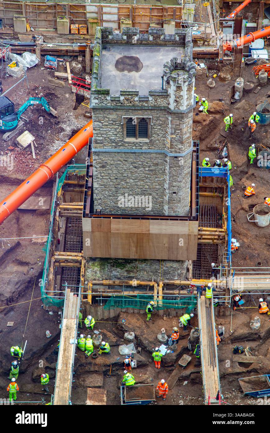 Construction in the City of London continues around All Hallows ...