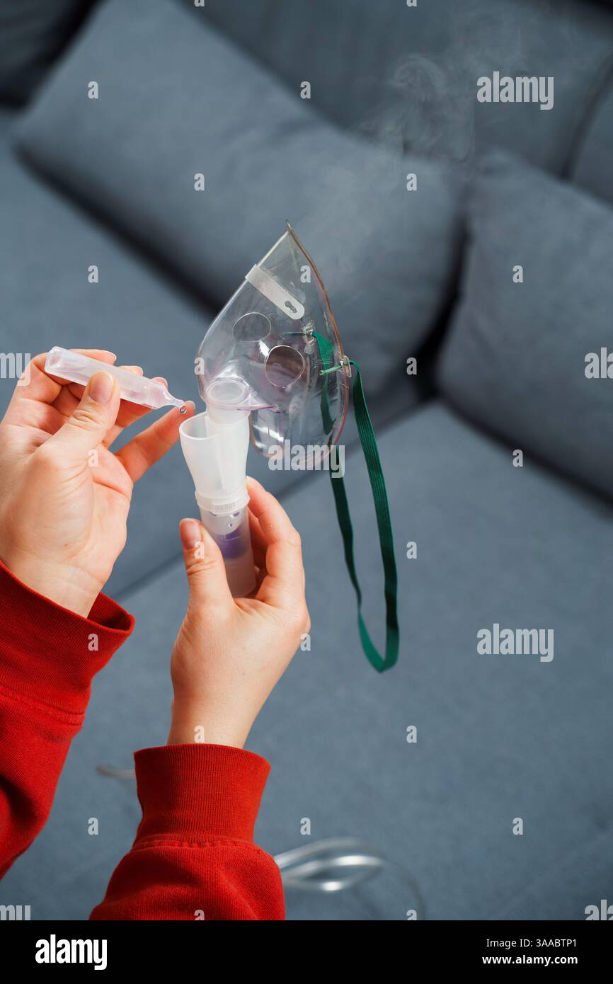 Dripping medical solution for inhalation treatment. Process of ...