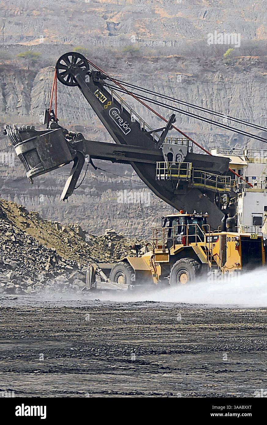 Conjunto de ferrocarril hi-res stock photography and images - Alamy