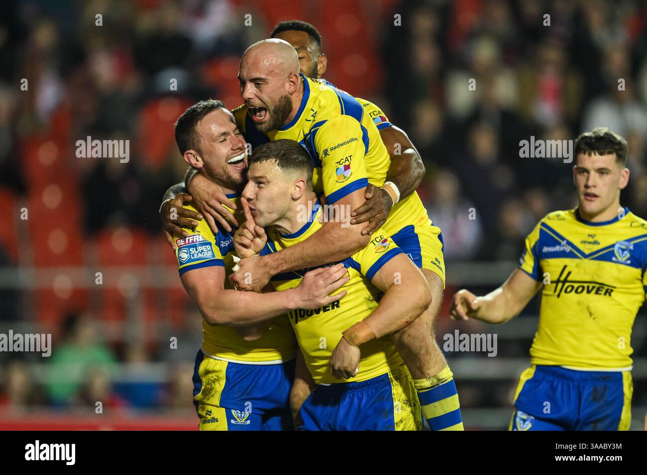 ST. HELENS, ENGLAND - 28 MARCH 2025: George Williams of Warrington ...