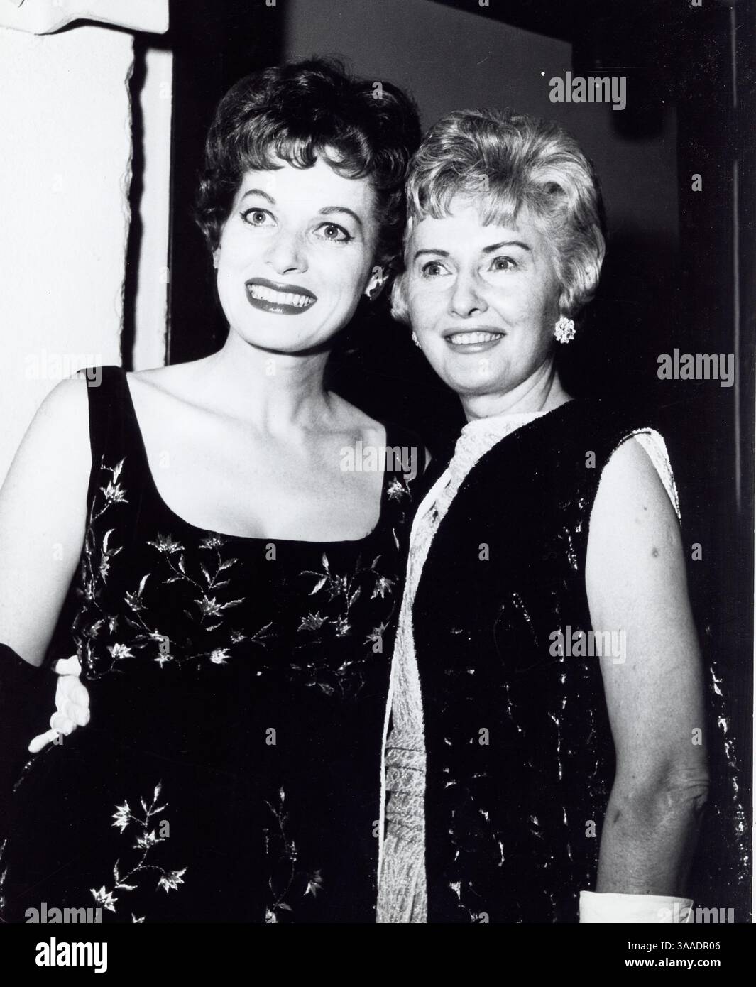 MAUREEN O'HARA (born Maureen FitzSimons; 17 August 1920 - 24 October ...