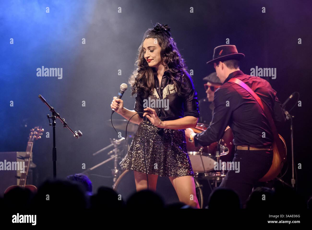 Lindi ortega mod club toronto 3 of 25 jpg hi-res stock photography and ...