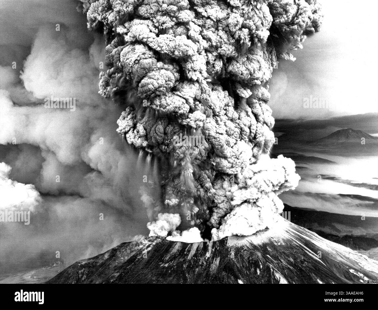Blast area 1980 eruption Black and White Stock Photos & Images - Alamy